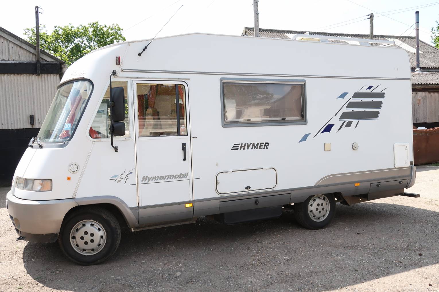 Hymer B554
