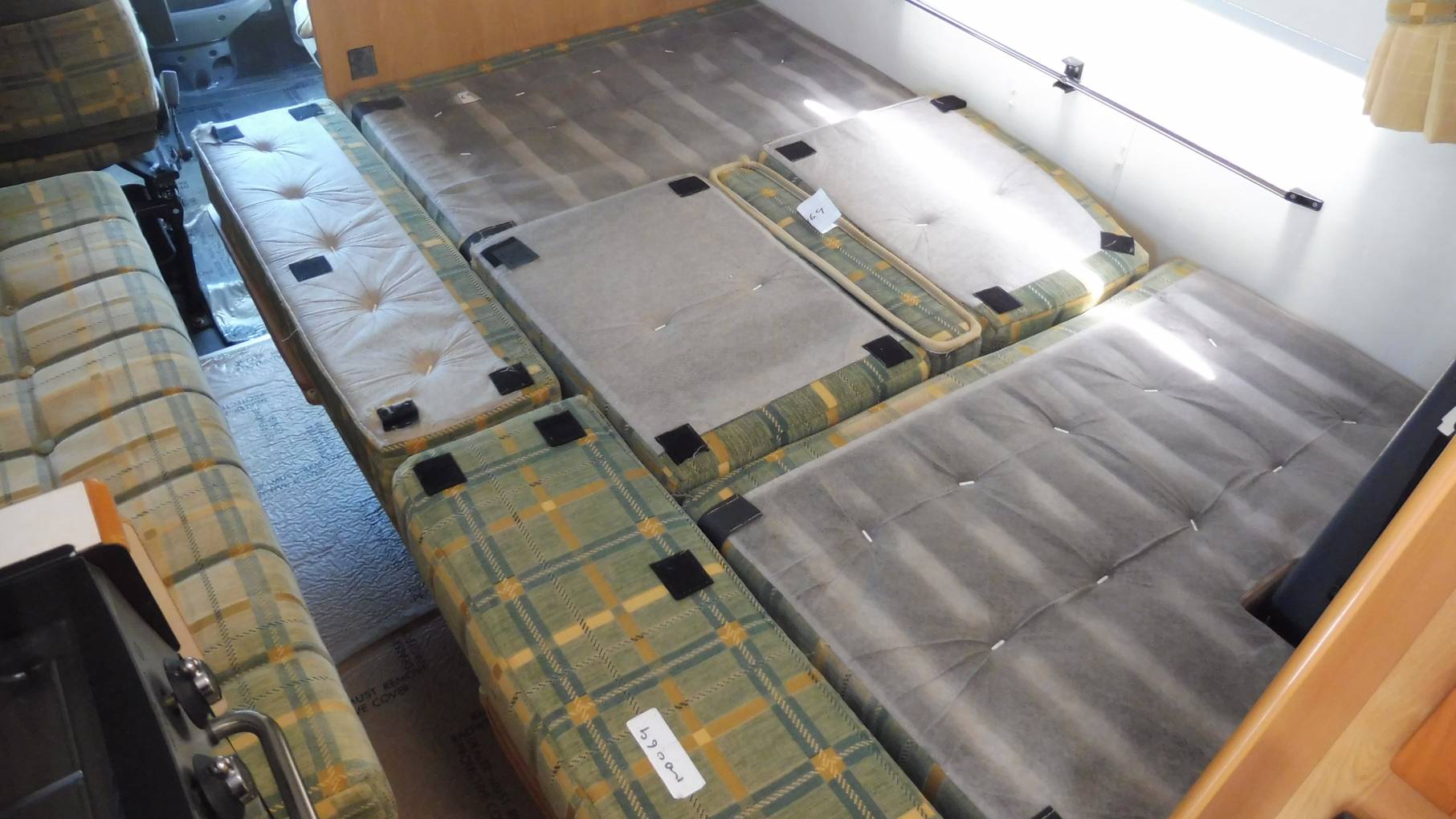 Compass Avantgarde 100 4 berth motorhome for sale