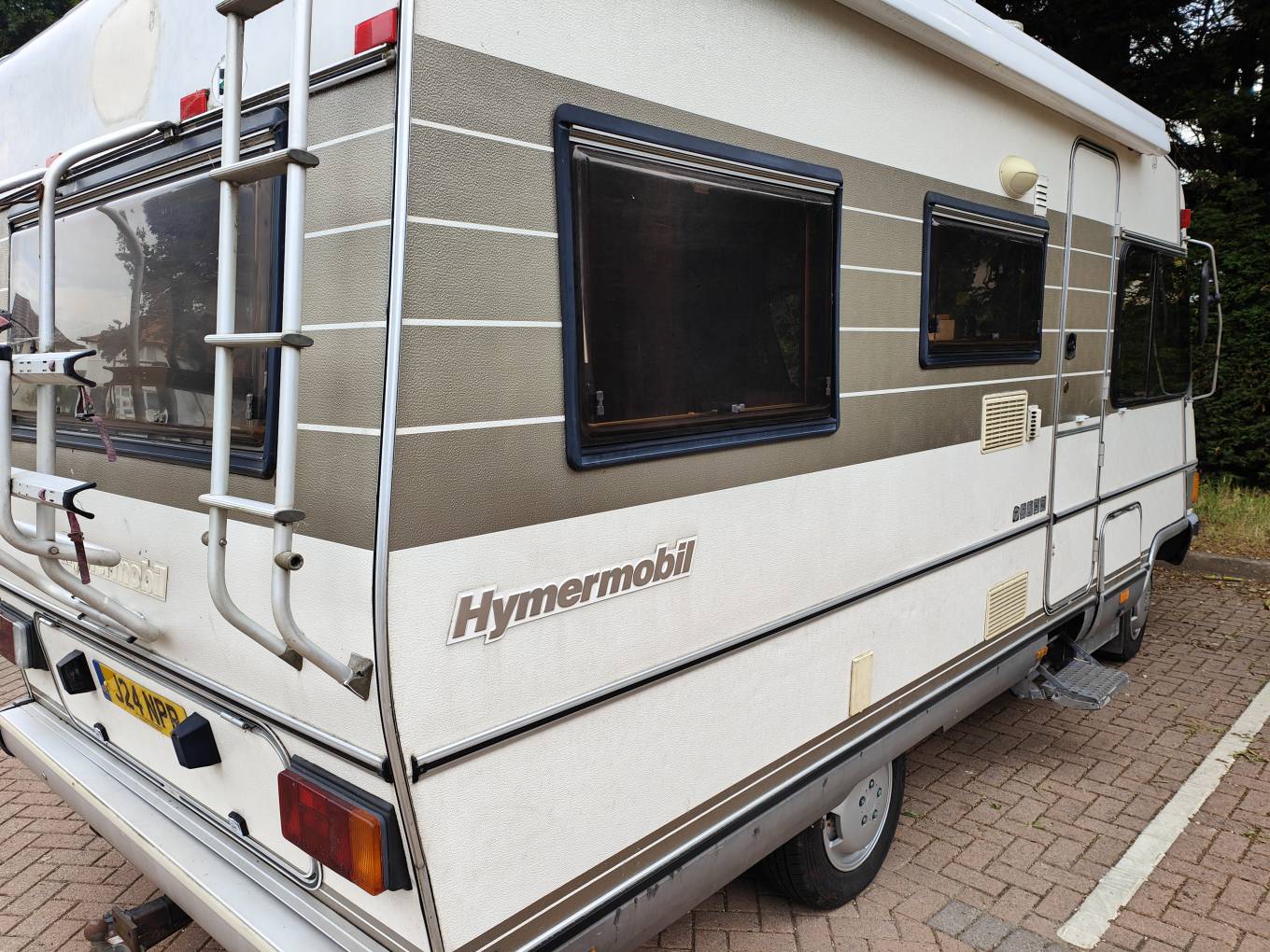 Hymer B534