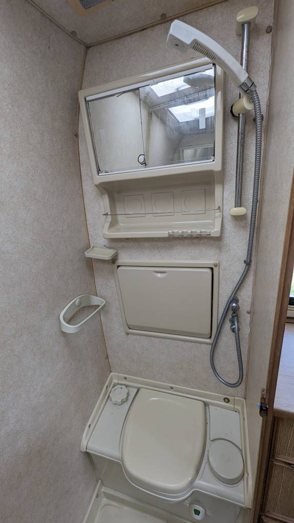 Auto-sleeper Clubman GL, VW T4,manual,4 berth, 2 belt, 2Litre Motorhome ...