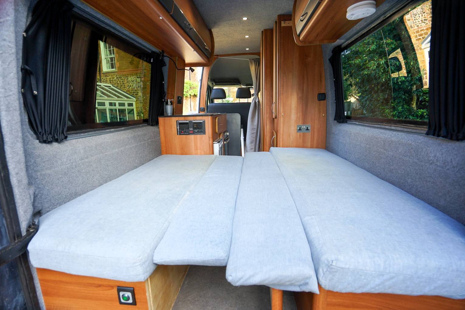 VW Crafter hightop Van Conversion