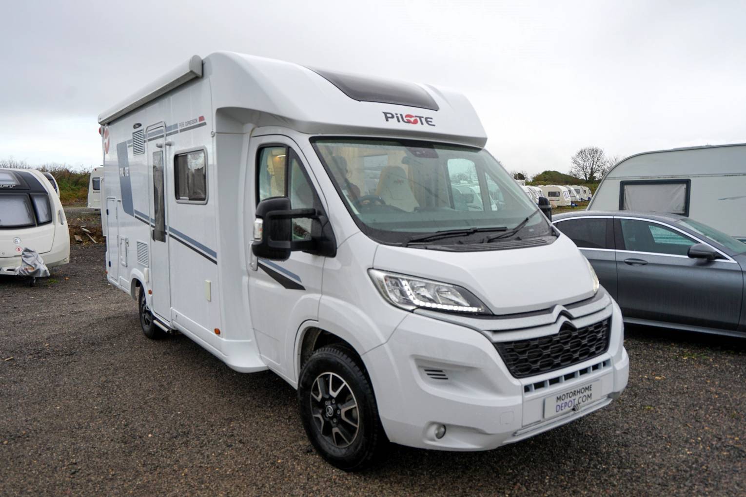 Pilote 696D Expression