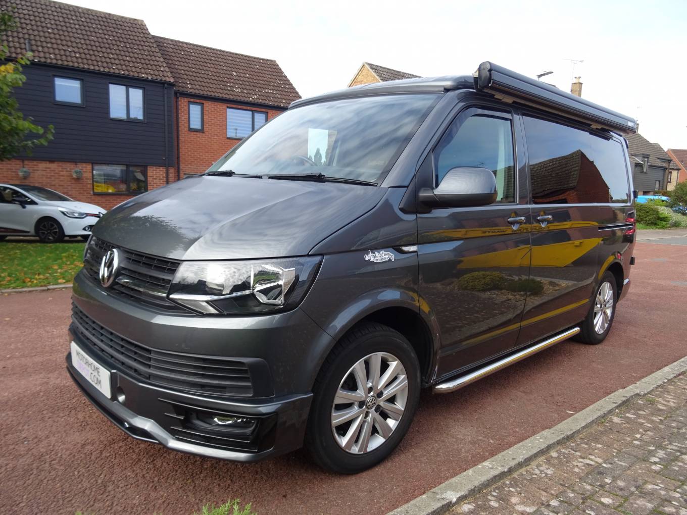 Volkswagen Highline T30 Semi Automatic 4 Berth 2015