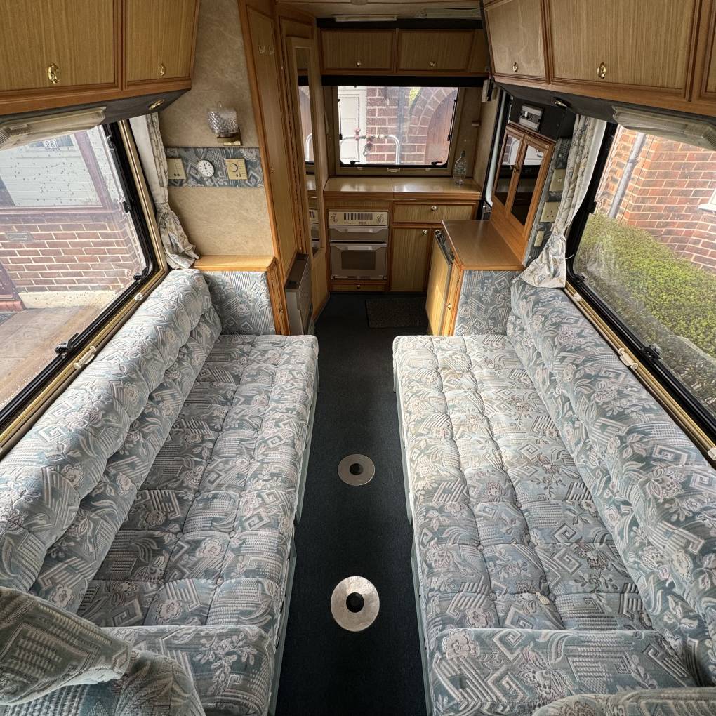 Autosleeper Executive 4 Berth 4 Seatbelts