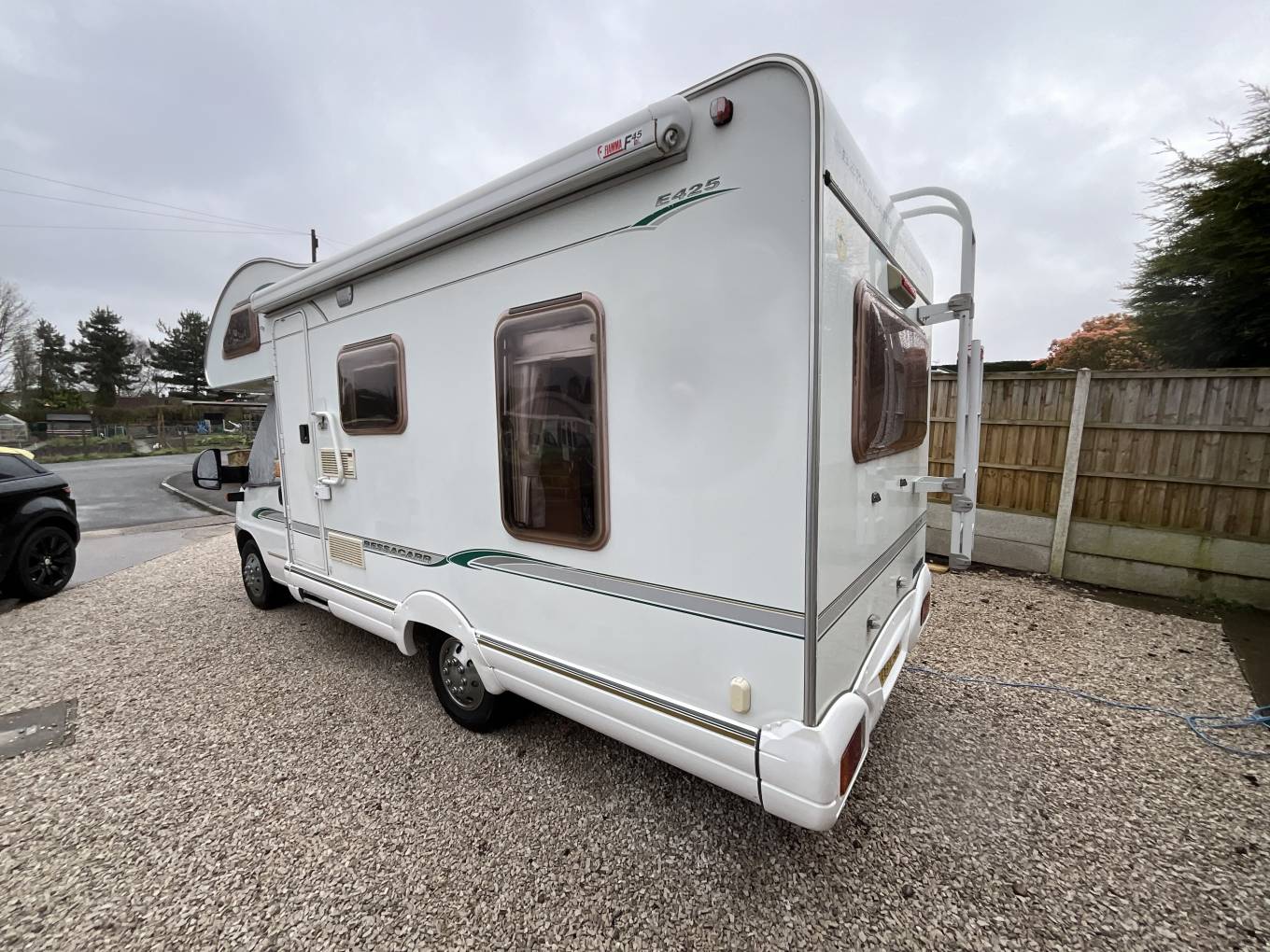 Bessacarr E425 4 Berth Rear Lounge Motorhome For Sale.
