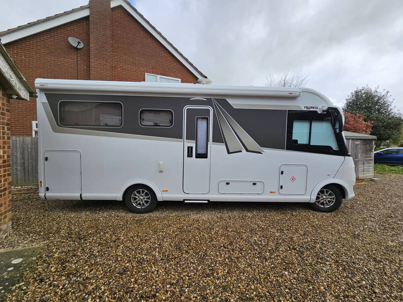 Frankia i740, 2019, Automatic & 16k miles.