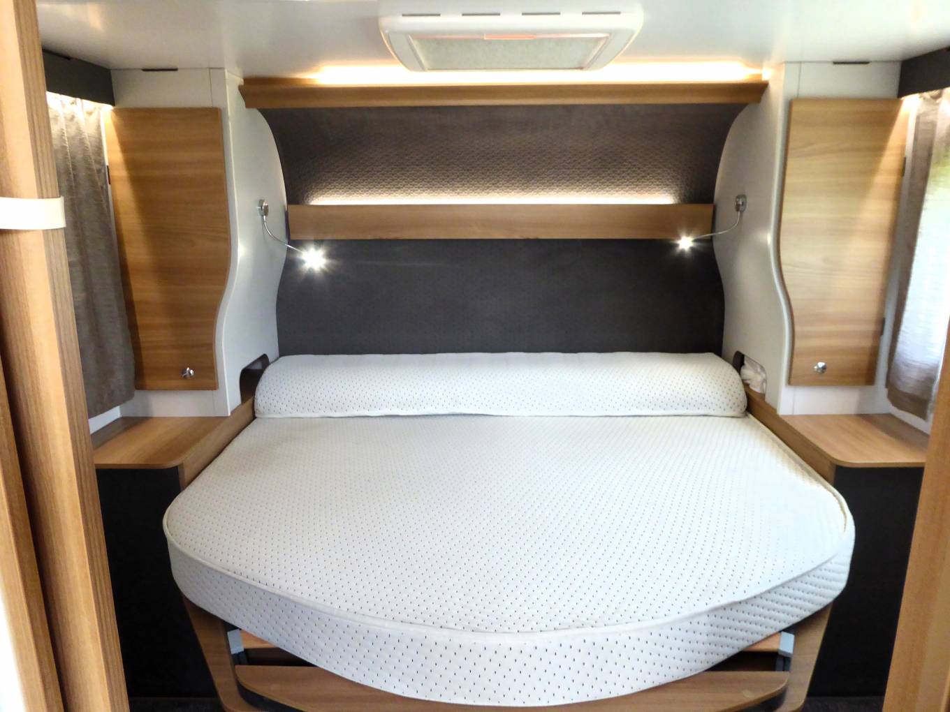 Bailey Adamo 75-4l 4 berth rear island bed motorhome for sale