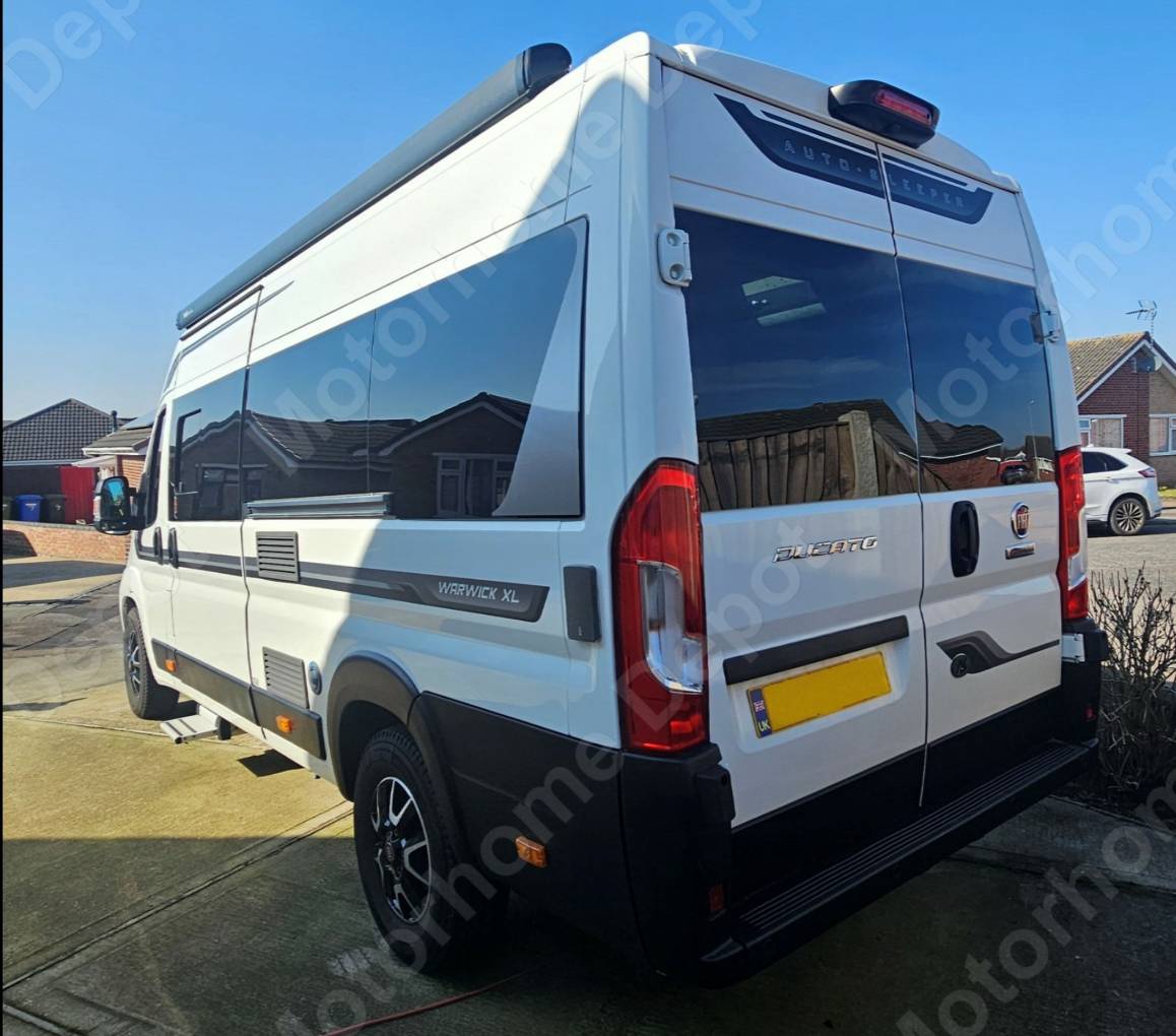 Auto-Sleepers Warwick XL, 2021, Auto, 56k miles, Extras galour.