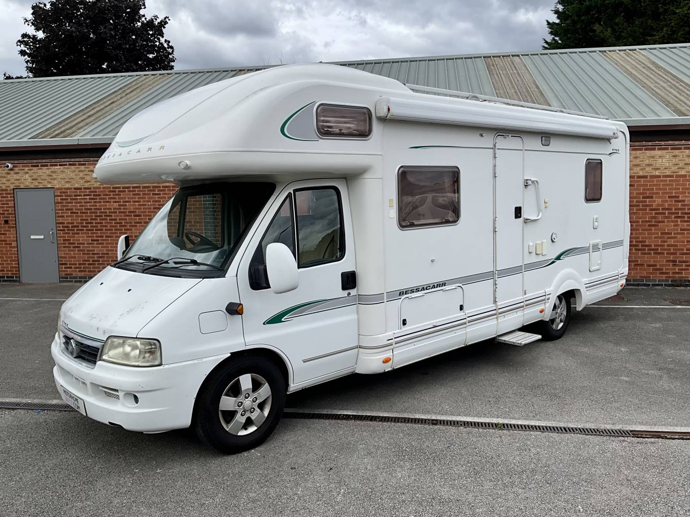 Bessacarr E765, 6 berth, 2 belted seats, rear fixed bed motorhome for sale