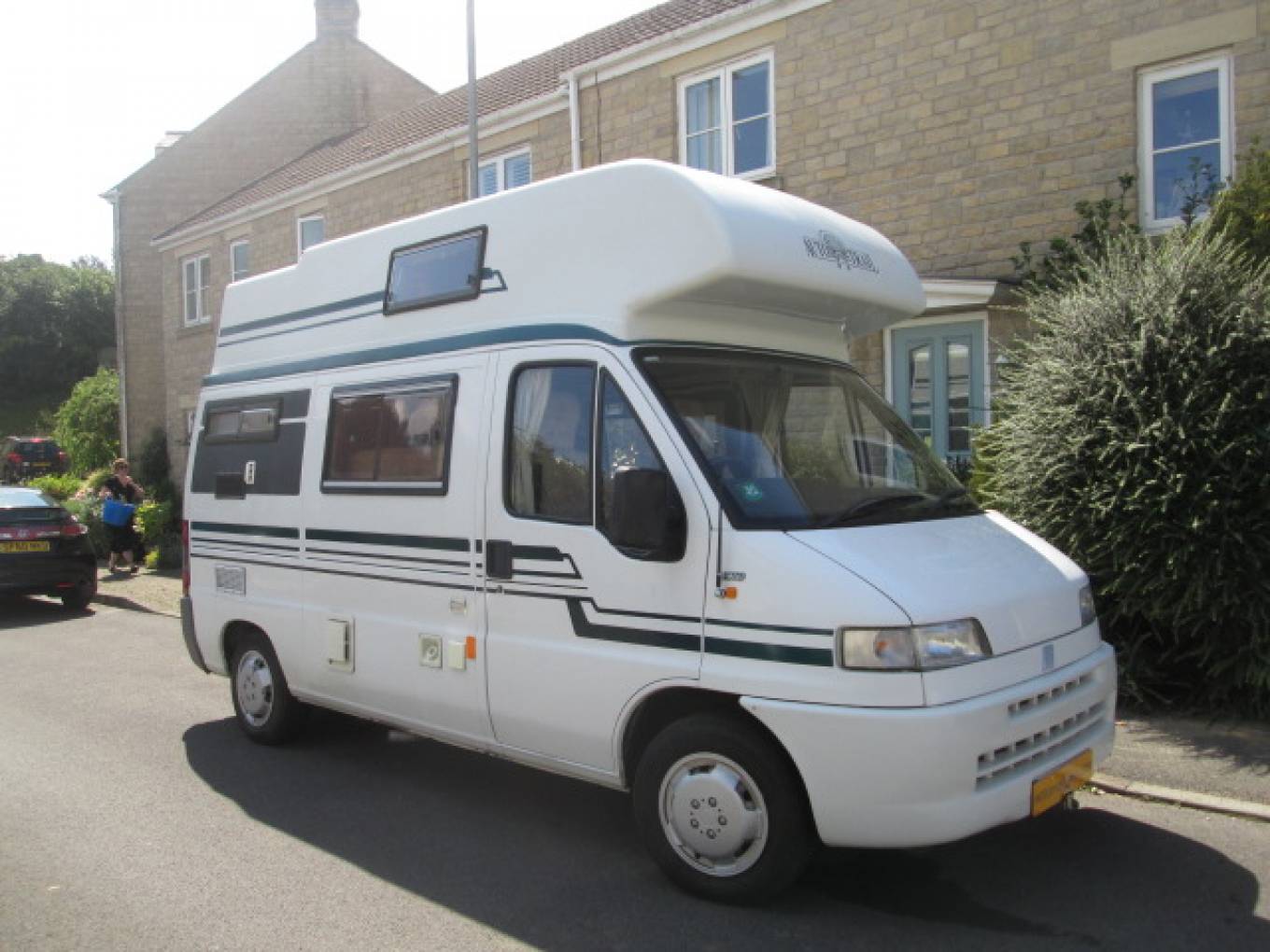 AUTOTRAIL BADGER