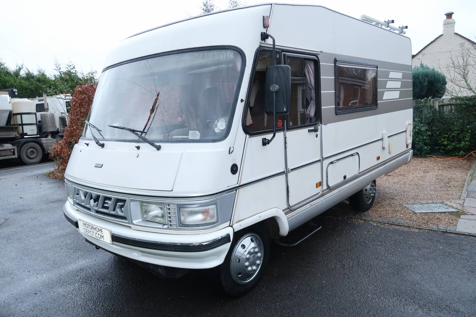 Hymer B544