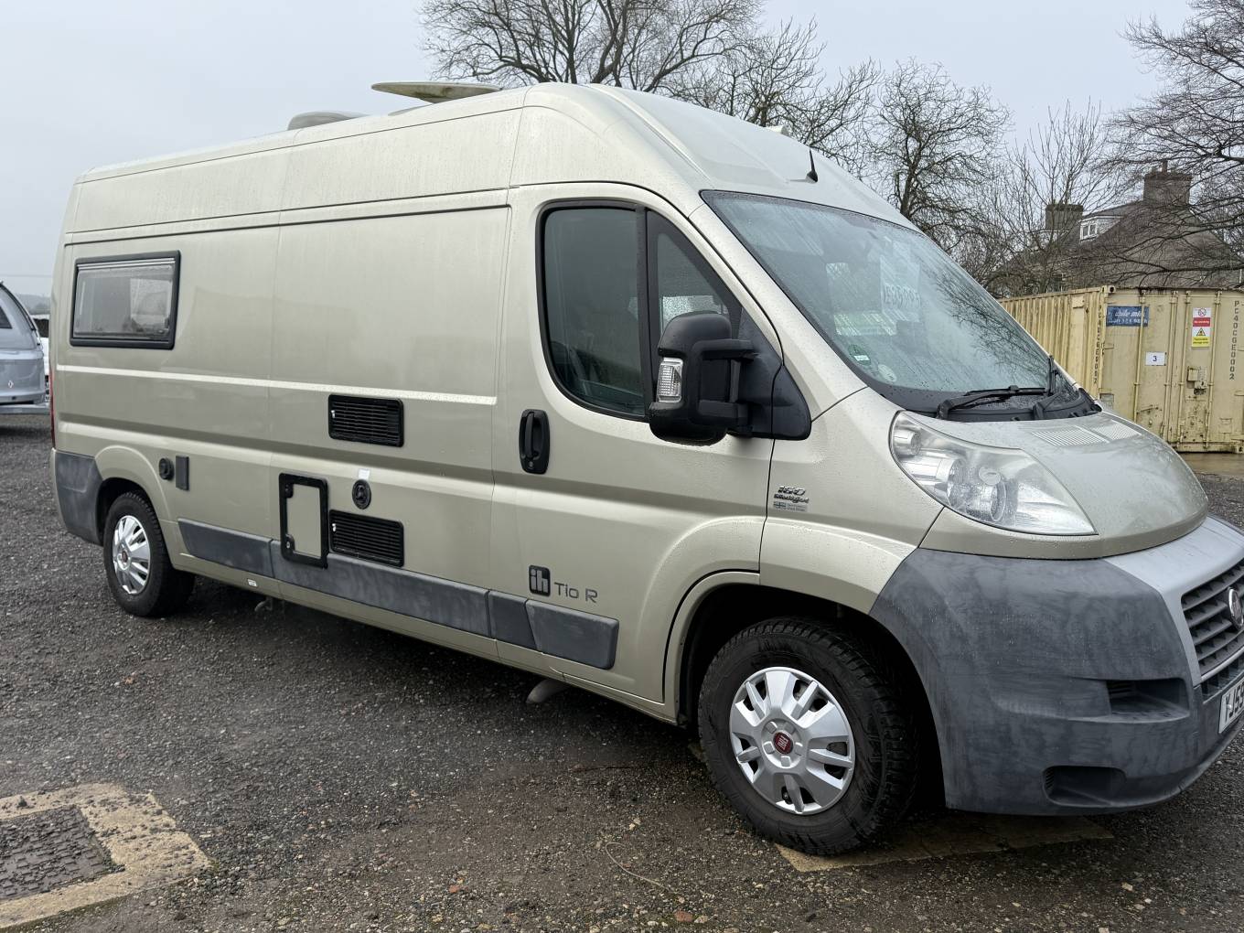 I H Motorhomes Tio R